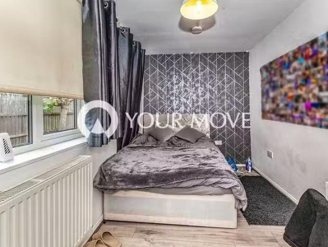1 bedroom Semi Detached Property to rent, Linden Court, Englef.