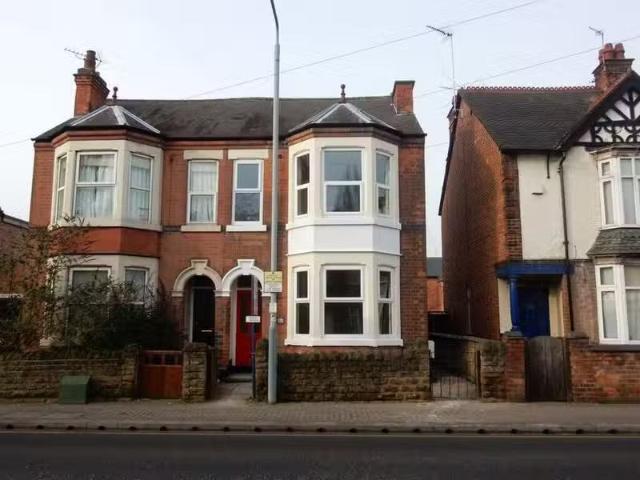 1 bedroom Semi Detached Property to rent, Station Road, Beesto.