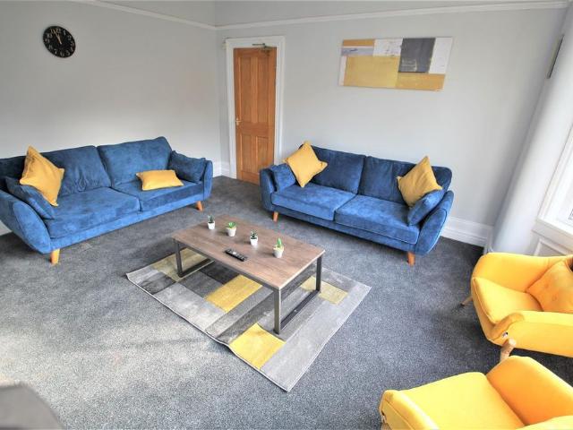1 bedroom semi detached sharedaccommodation to rent