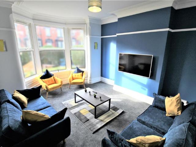 1 bedroom semi detached sharedaccommodation to rent