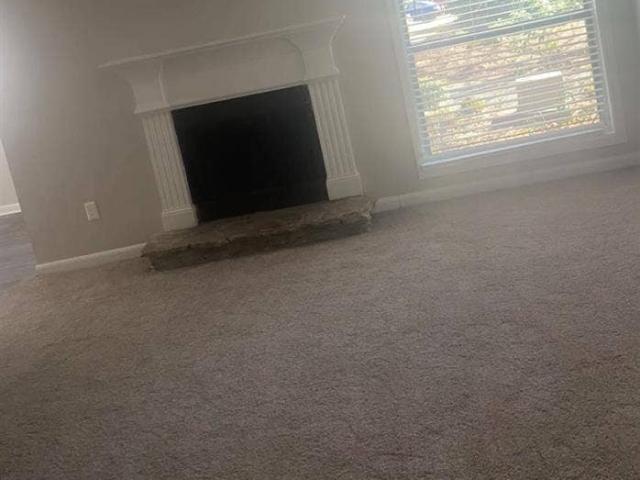 1 bedroom semi furnished
