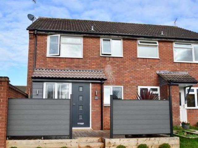1 bedroom semidetached house for rent in Cheshire Close Yate Bristol BS37