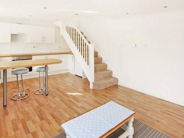 1 bedroom semidetached house for rent in Church Lane Deal CT14
