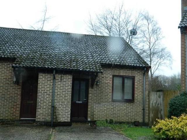 1 bedroom semidetached house for rent in Lychpit Basingstoke Hampshire RG24