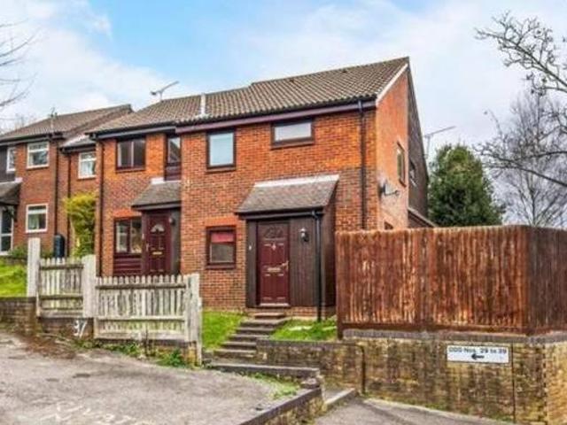 1 bedroom semidetached house for rent in Lowden Close Winchester SO22