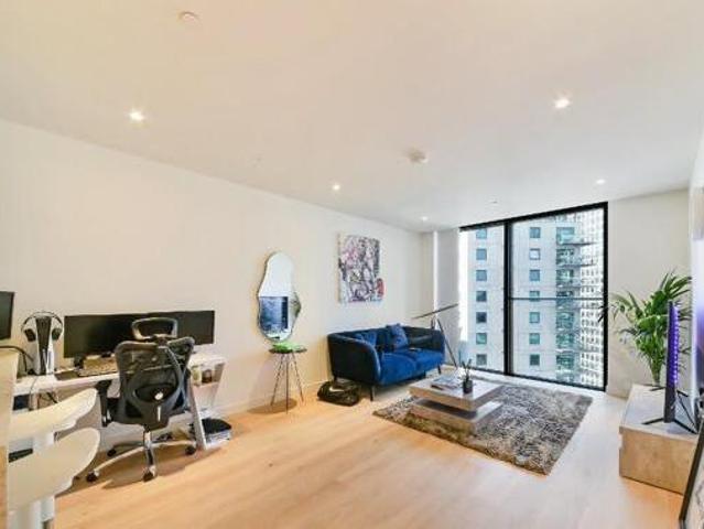 1 Bedroom Serviced Apartment For Sale In London