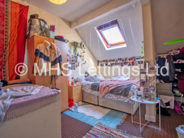 1 Bedroom Shared Flat for rent in Regent Park Avenue, LS6 from £450.00pcm inc Gas, Elec, Water, TV L, Wi Fi & C Tax | MHS Lettings