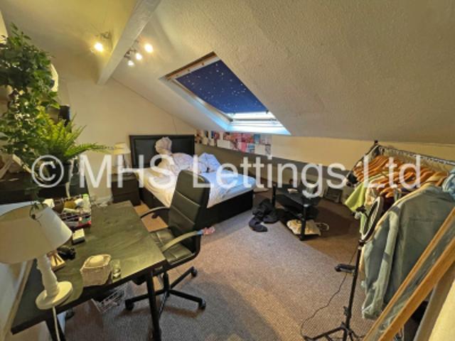 1 Bedroom Shared House for rent in Ash Road, LS6 from £510.00pcm inc Gas, Elec, Water, TV Licence & Wi Fi | MHS Lettings