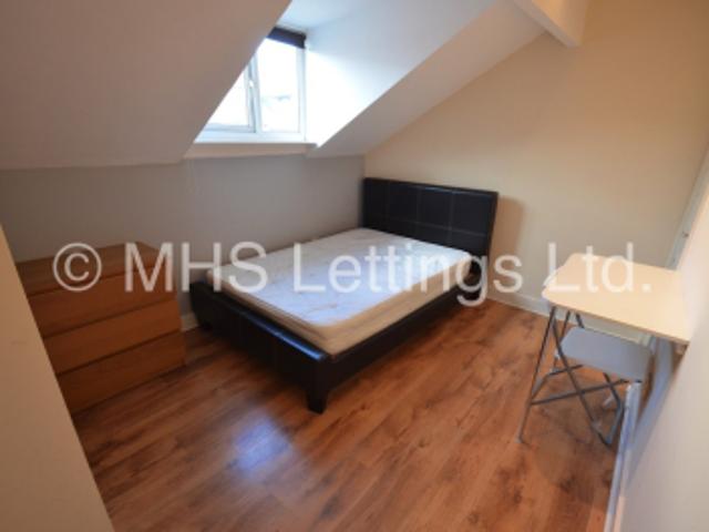 1 Bedroom Shared House for rent in Hartley Grove, LS6 from £425pcm inc Gas, Elec, Water, TV Licence & Wi Fi | MHS Lettings