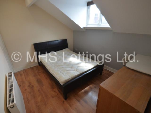 1 Bedroom Shared House for rent in Hartley Grove, LS6 from £455pcm inc Gas, Elec, Water, TV Licence & Wi Fi | MHS Lettings