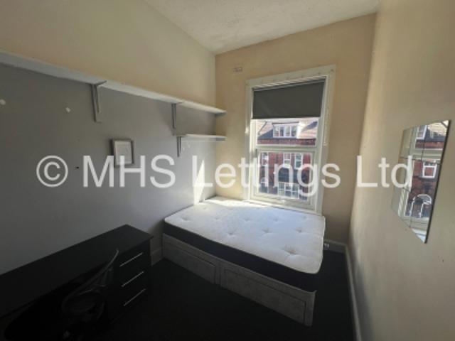 1 Bedroom Shared House for rent in Regent Park Terrace, LS6 from £495.00pcm | MHS Lettings