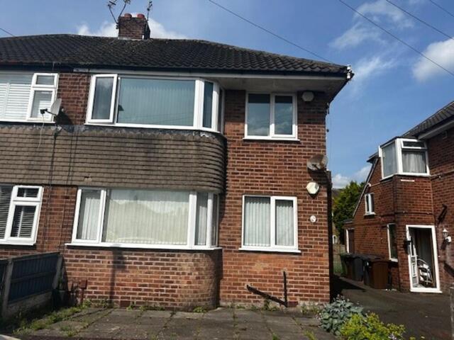 1 Bedroom Shared Living/roommate Maghull Merseyside LS99608085