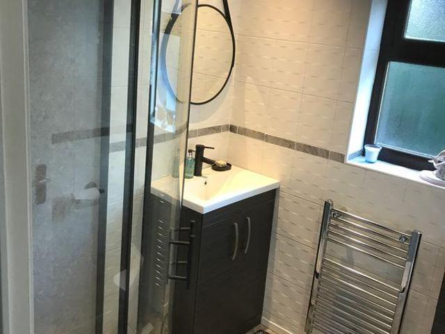 1 Bedroom Shared Living/roommate North Ayrshire Council Scotland LS97418309