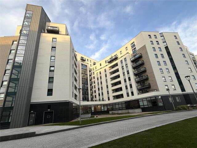 1 Bedroom Shared Living/roommate North Yorkshire Leeds LS99204163