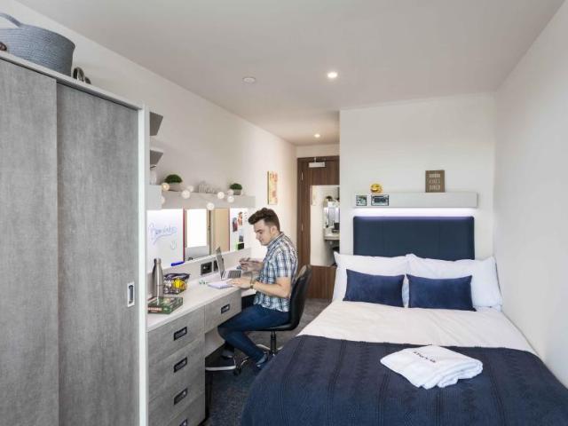 1 Bedroom Shared Living/roommate Nottingham Nottingham 97663223