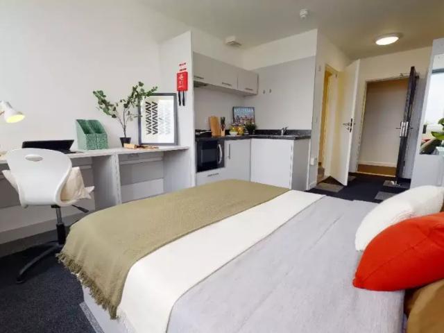1 Bedroom Shared Living/roommate Nottingham Nottingham LS97670206