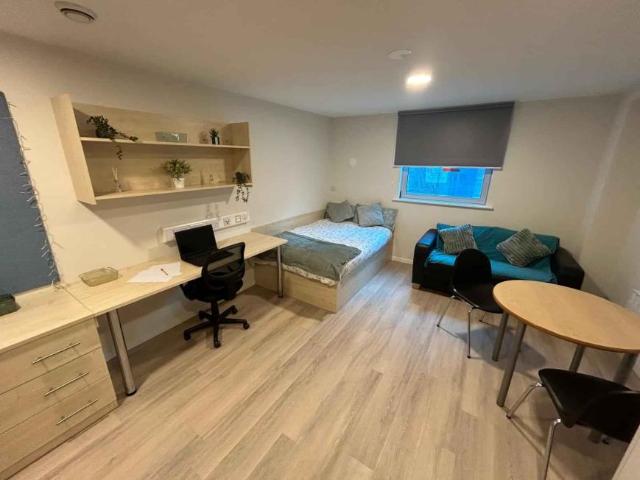 1 Bedroom Shared Living/roommate Nottingham Nottingham LS97827730