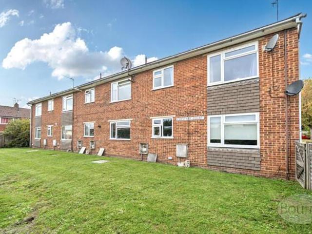 1 Bedroom Shared Living/roommate Aldershot Surrey 99054731