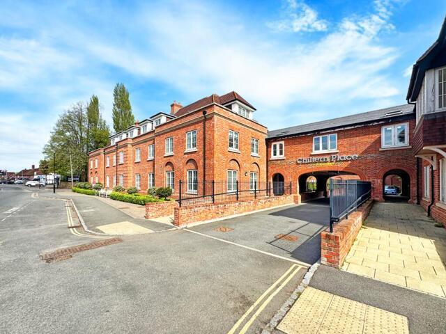 1 Bedroom Shared Living/roommate Amersham Buckinghamshire 100456284