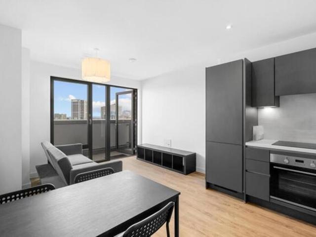 1 Bedroom Shared Living/roommate Barnet Great London 101624844