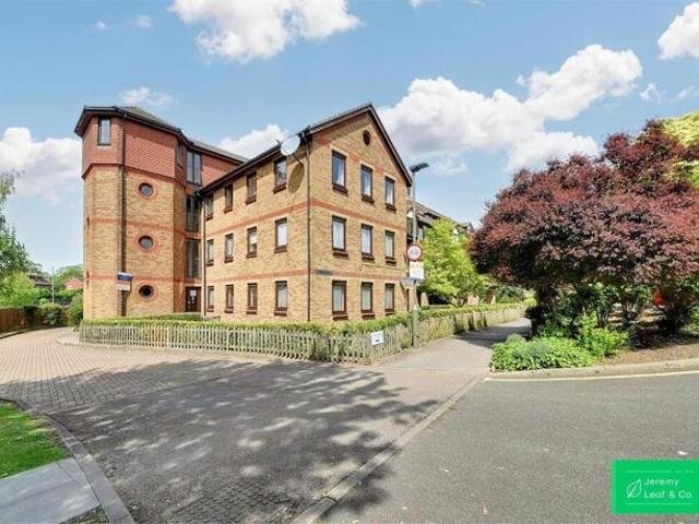 1 Bedroom Shared Living/roommate Barnet Great London 101996325