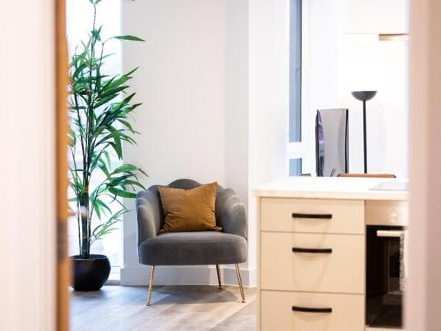 1 Bedroom Shared Living/roommate Bath Somerset 98477551