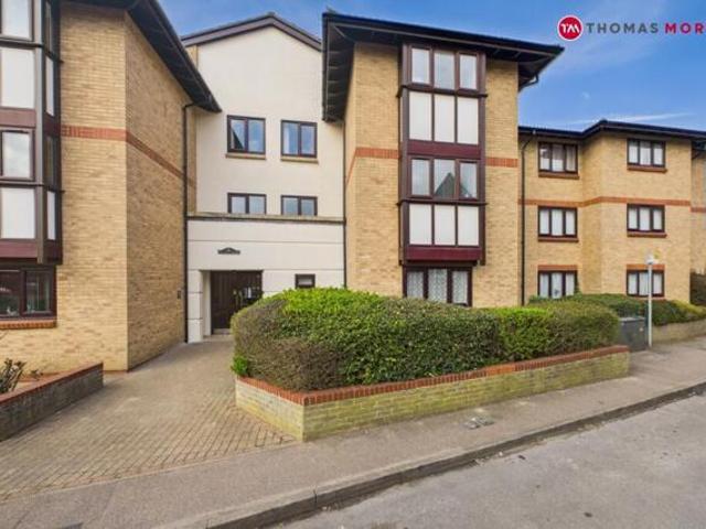 1 Bedroom Shared Living/roommate Biggleswade Central Bedfordshire LS100503257
