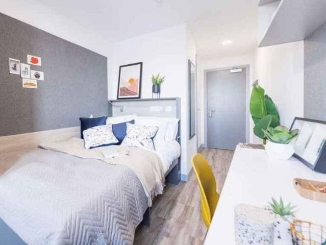 1 Bedroom Shared Living/roommate Birmingham Birmingham LS97764685