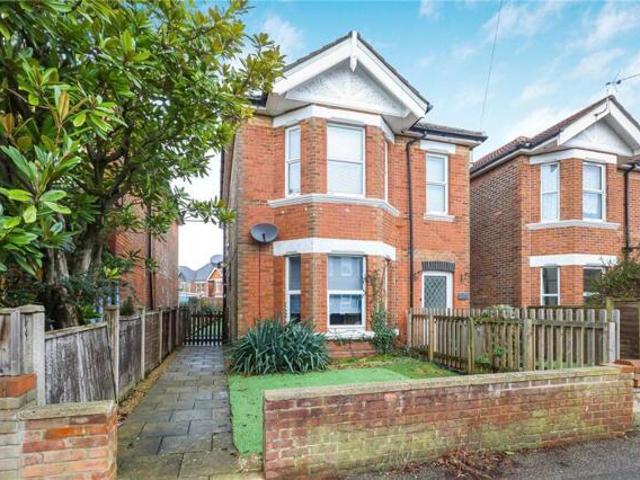 1 Bedroom Shared Living/roommate Boscombe Bournemouth LS100023954