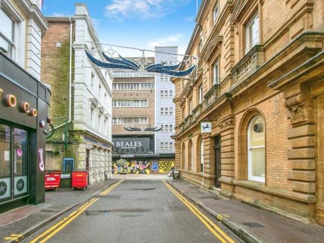 1 Bedroom Shared Living/roommate Bournemouth Bournemouth LS99952277