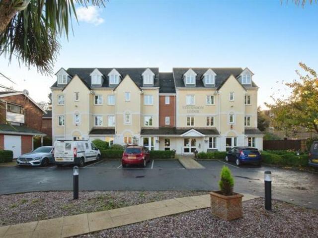 1 Bedroom Shared Living/roommate Bournemouth Dorset LS101676245