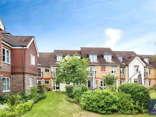 1 Bedroom Shared Living/roommate Brackley Northamptonshire 98545848