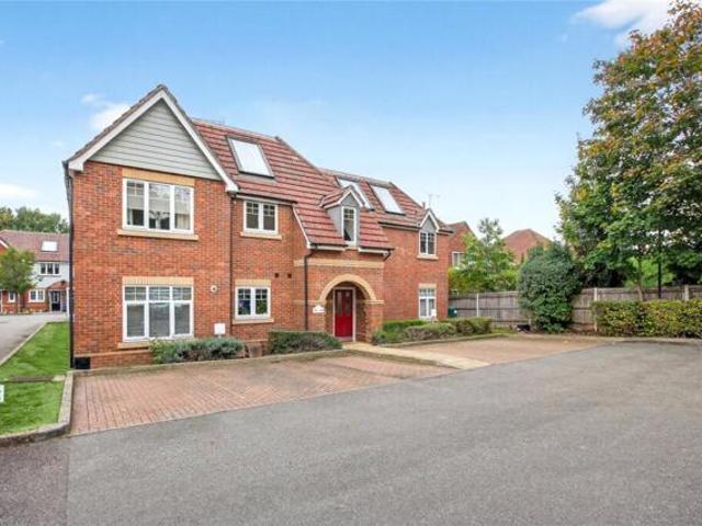 1 Bedroom Shared Living/roommate Bracknell Bracknell Forest 101677343
