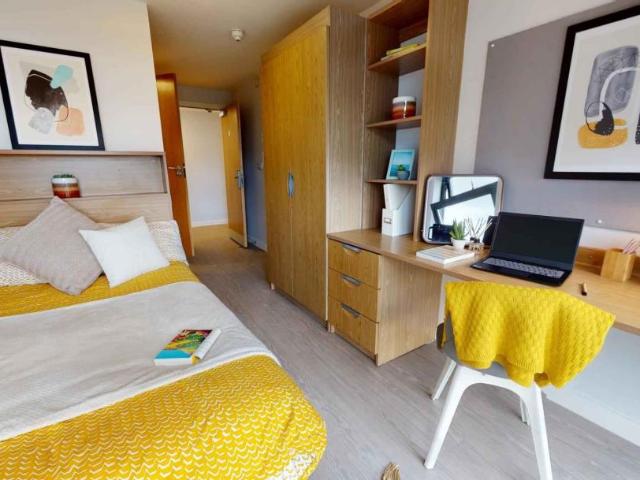 1 Bedroom Shared Living/roommate Bristol Bristol LS97668177