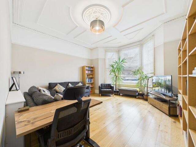 1 Bedroom Shared Living/roommate Bromley Greater London LS101678781
