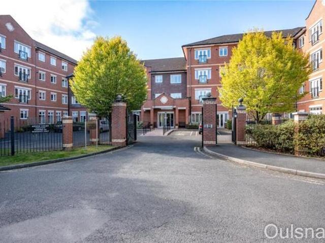 1 Bedroom Shared Living/roommate Bromsgrove Worcestershire 99161438
