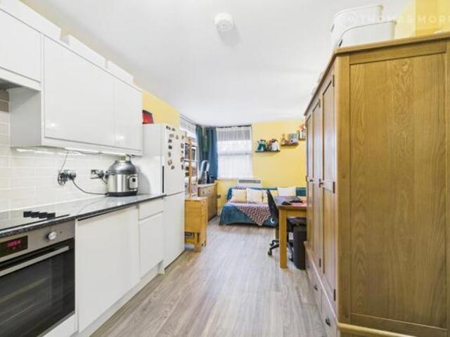 1 Bedroom Shared Living/roommate Cambridgeshire Cambridgeshire LS100426344