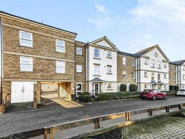 1 Bedroom Shared Living/roommate Chelmsford Essex 99840573
