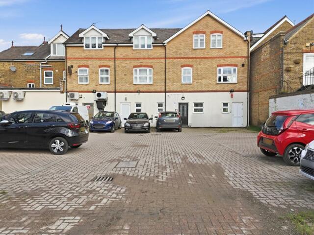 1 Bedroom Shared Living/roommate Cheshunt Hertfordshire 98718113