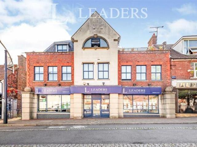1 Bedroom Shared Living/roommate Crawley Hampshire LS100096923