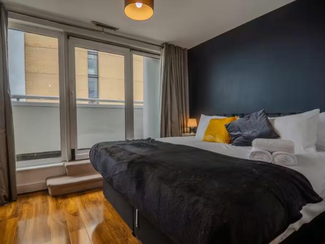 1 Bedroom Shared Living/roommate Croydon Croydon LS97942994