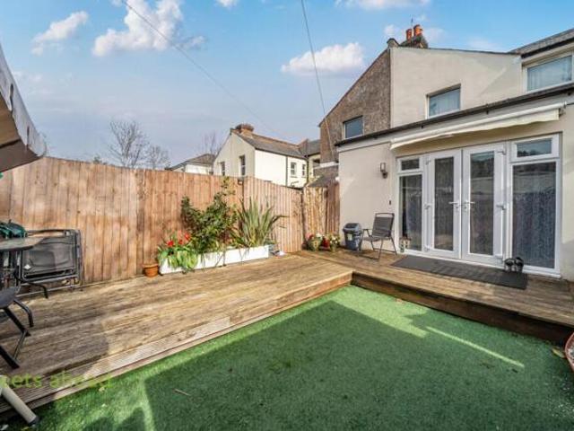 1 Bedroom Shared Living/roommate Croydon Greater London LS100987765