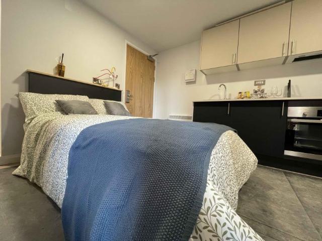 1 Bedroom Shared Living/roommate Derby Derby 99499856