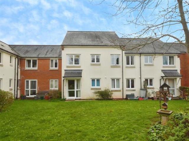 1 Bedroom Shared Living/roommate Exeter Devon 100398224