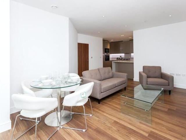1 Bedroom Shared Living/roommate Ealing Greater London LS100503255