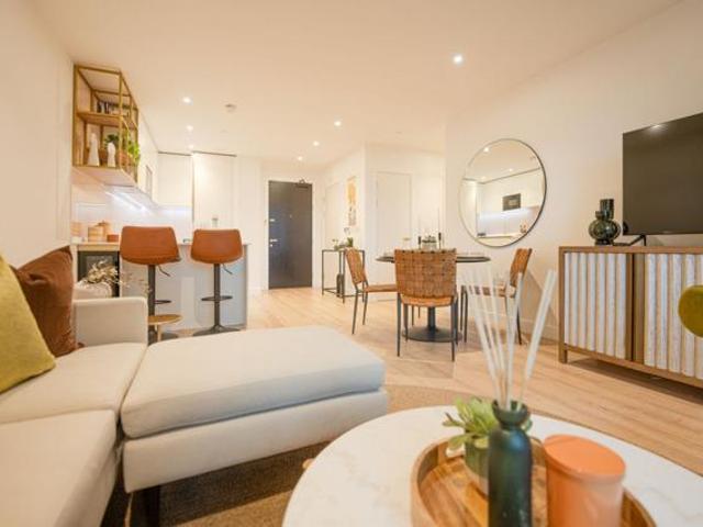1 Bedroom Shared Living/roommate Ealing Greater London LS101996137