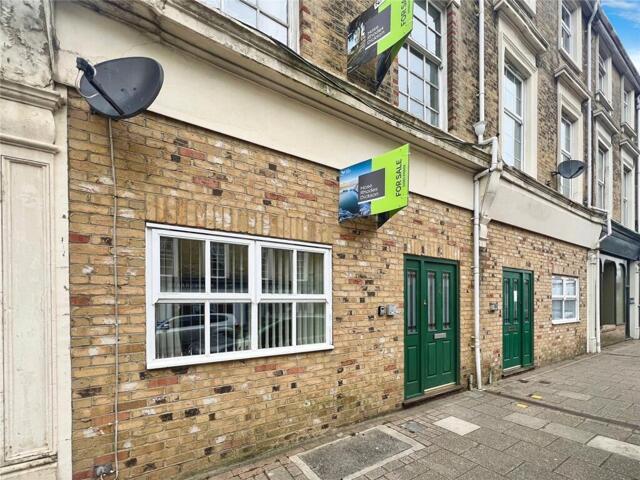 1 Bedroom Shared Living/roommate East Cowes Isle Of Wight LS100786799