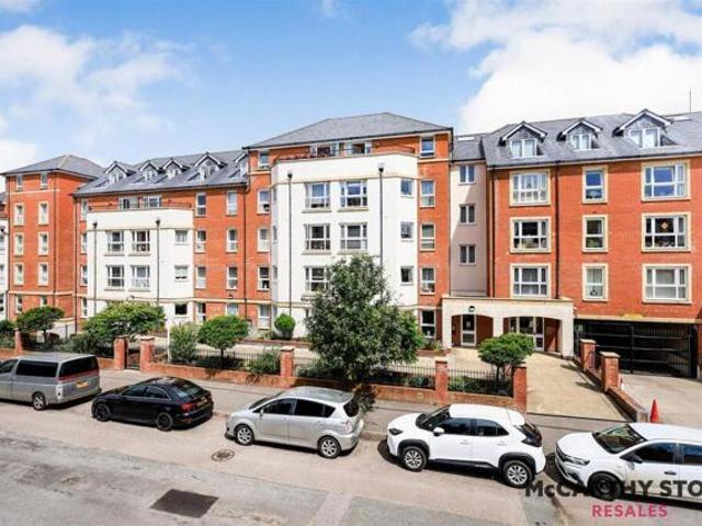 1 Bedroom Shared Living/roommate Eastbourne East Sussex LS101743305