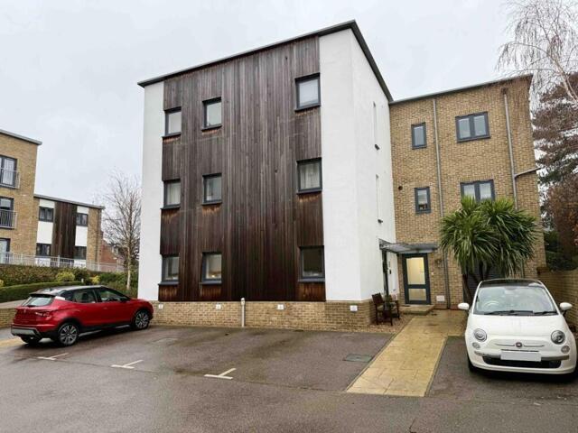1 Bedroom Shared Living/roommate Felixstowe Suffolk LS99986332