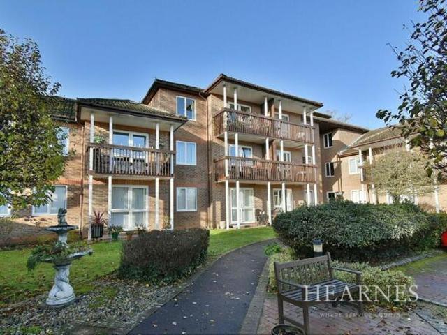 1 Bedroom Shared Living/roommate Ferndown Dorset LS100953572